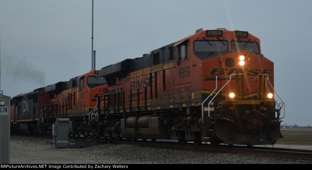 BNSF 6959 8057